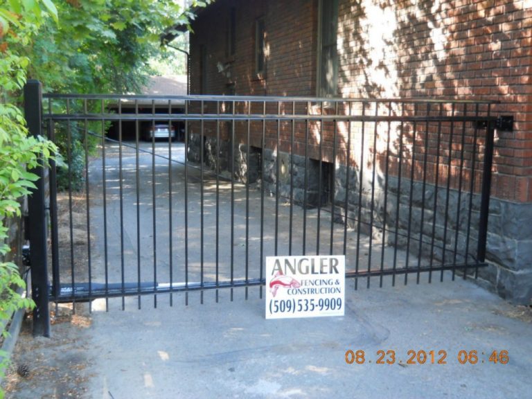 Residential Fencing - Angler Fencing