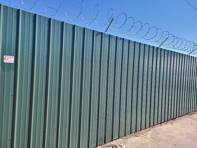 Steel Fence with Barbed Wire - Angler Fencing